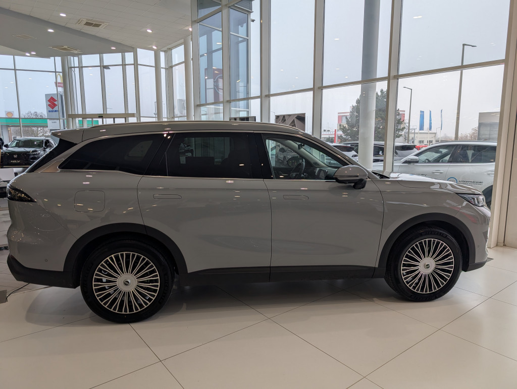 CHERY TIGGO 9 LUXURY 1.5T GDI PHEV TECH GRAY készletről bruttó 19 190 ...